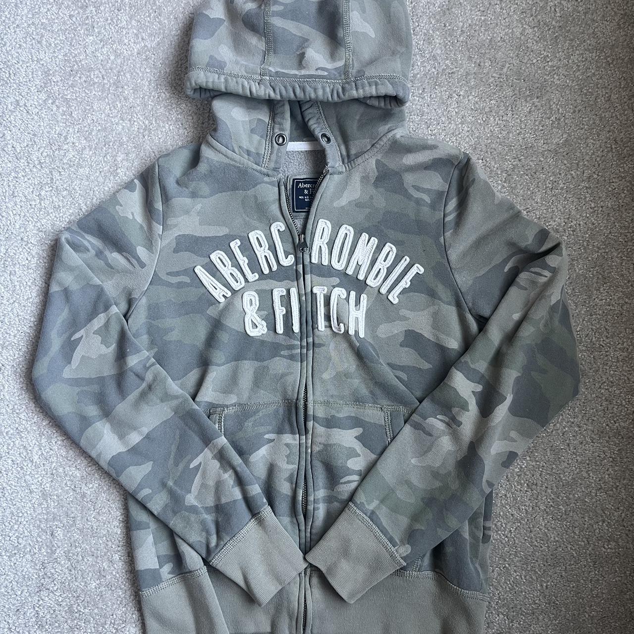Vintage y2k Abercrombie and Fitch camo print... - Depop
