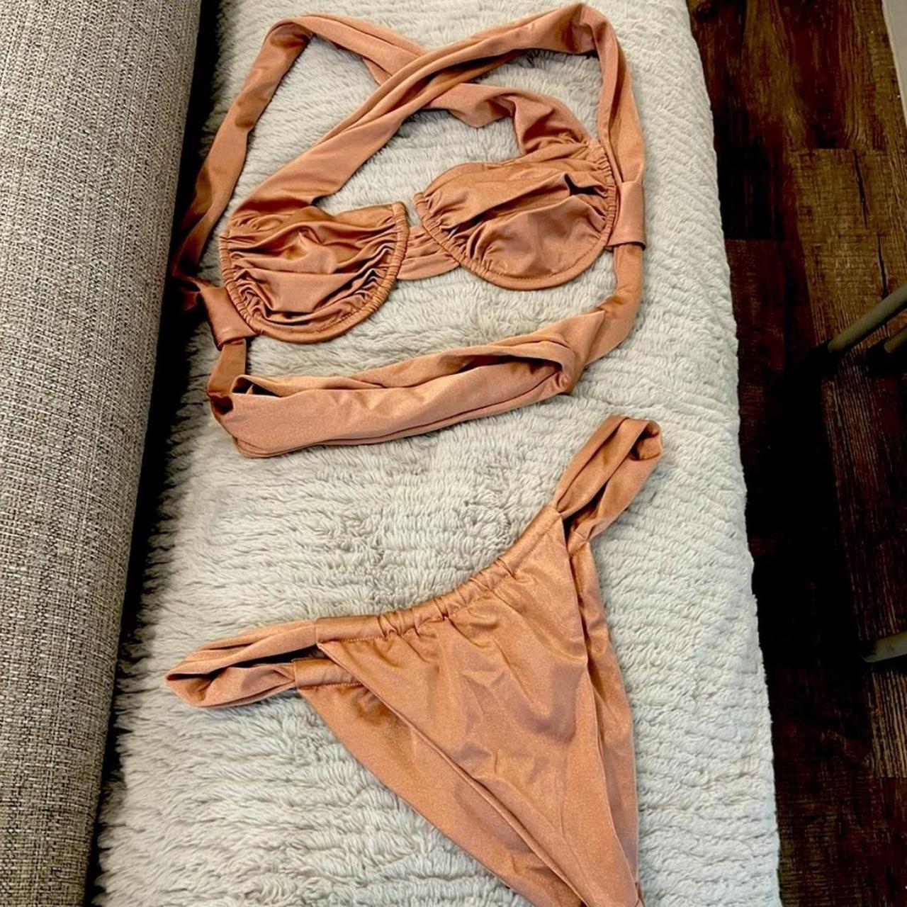 Inamorata Luciana Set Pinkish color Size M fits size... - Depop