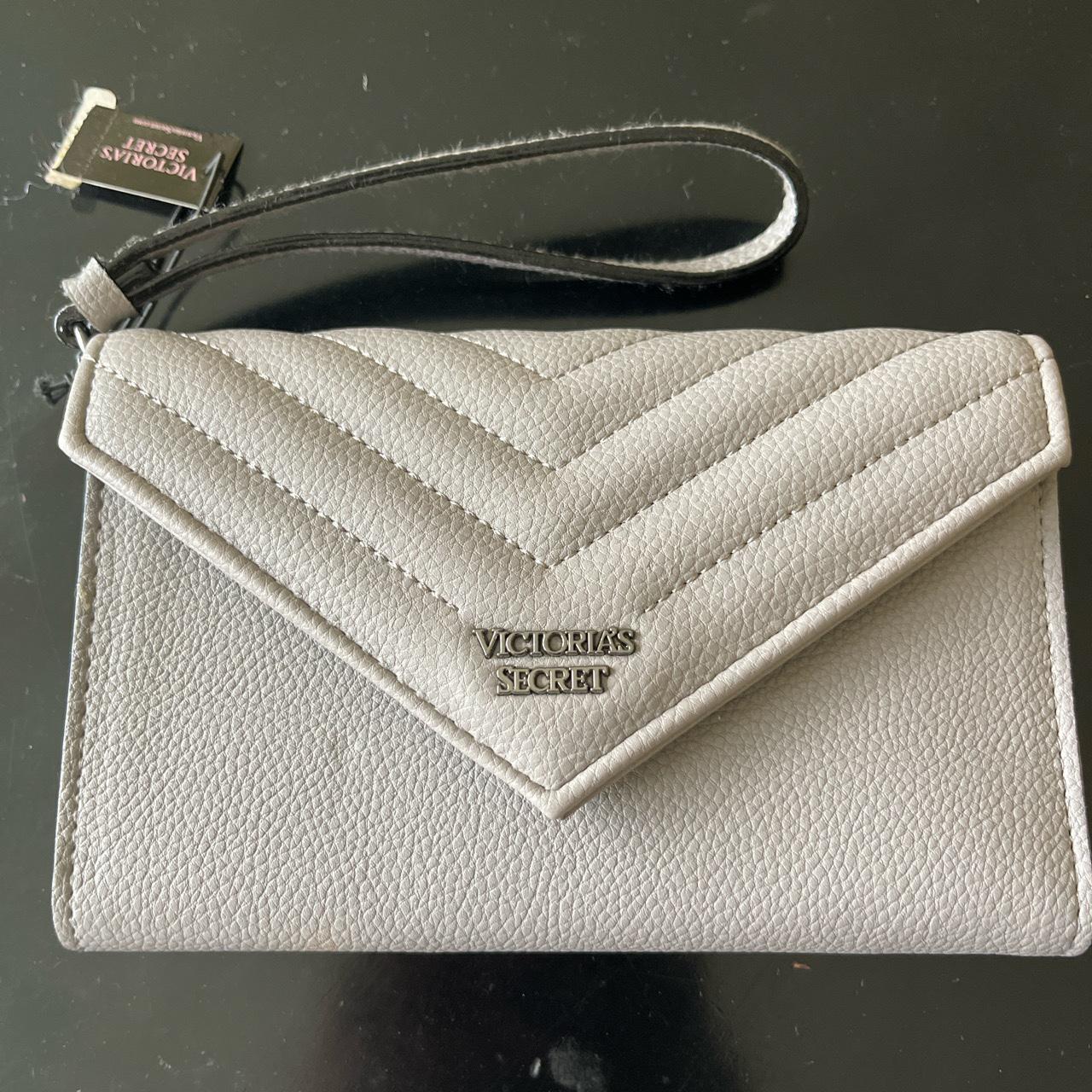 Victoria’s Secret Wristlet Wallet NWT Gray full... - Depop