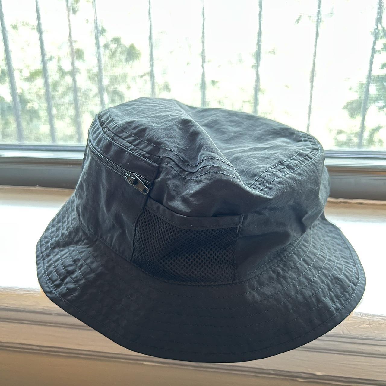 Asos bucket hat, black Fantastic condition Pockets... - Depop
