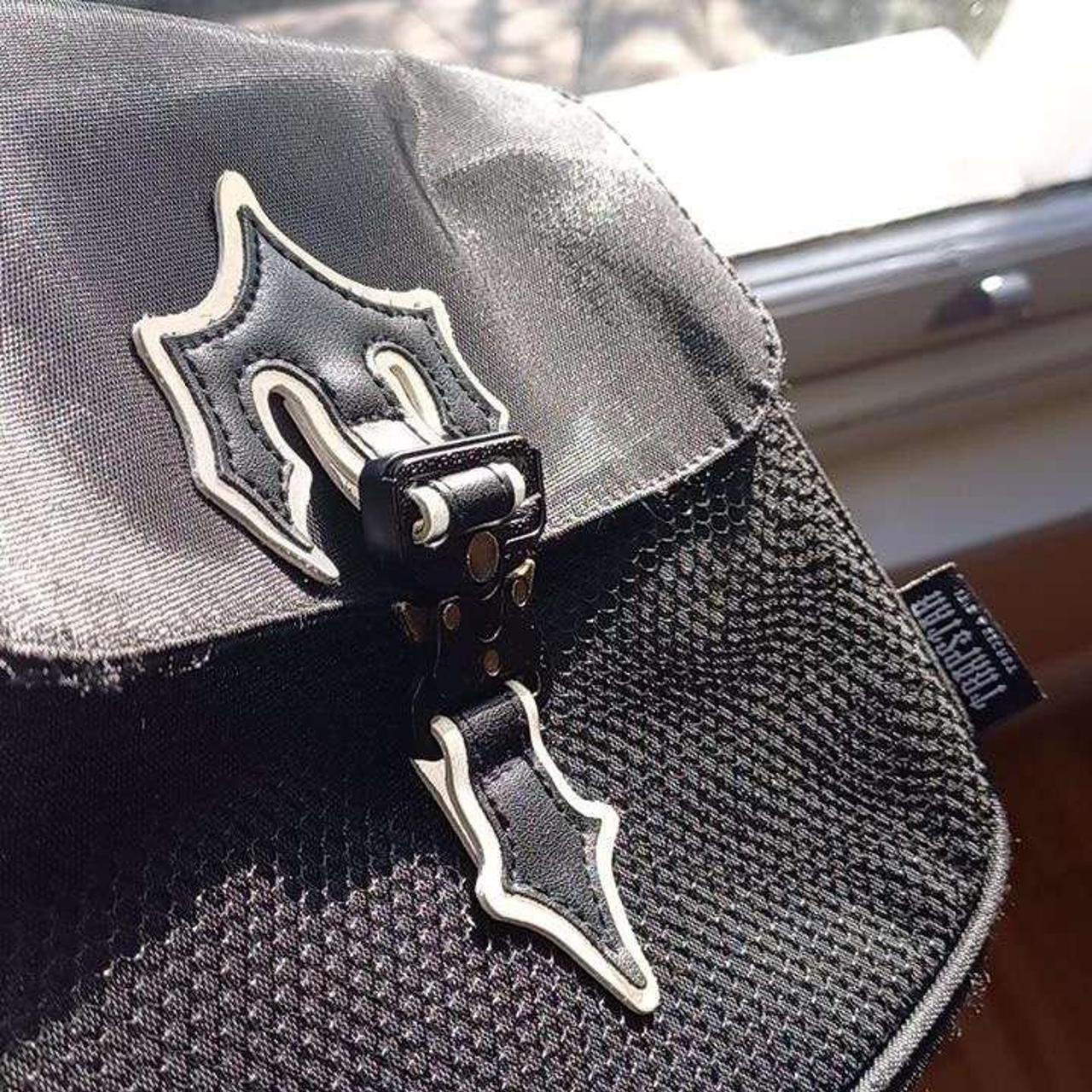 Trapstar black reflective pouch Comes with full... - Depop