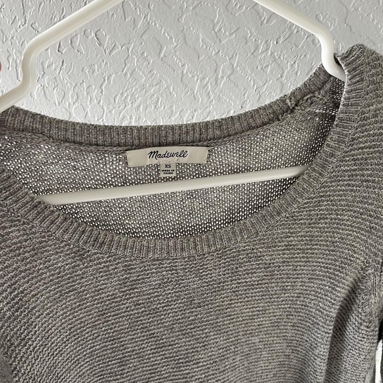 Everlane Women's Grey Jumper | Depop