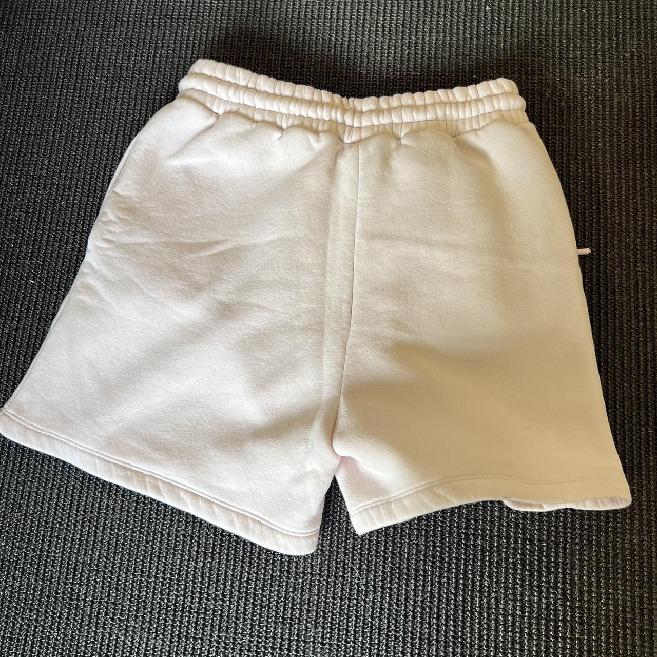 Des vu shorts baby pink awareness drop Size medium... - Depop