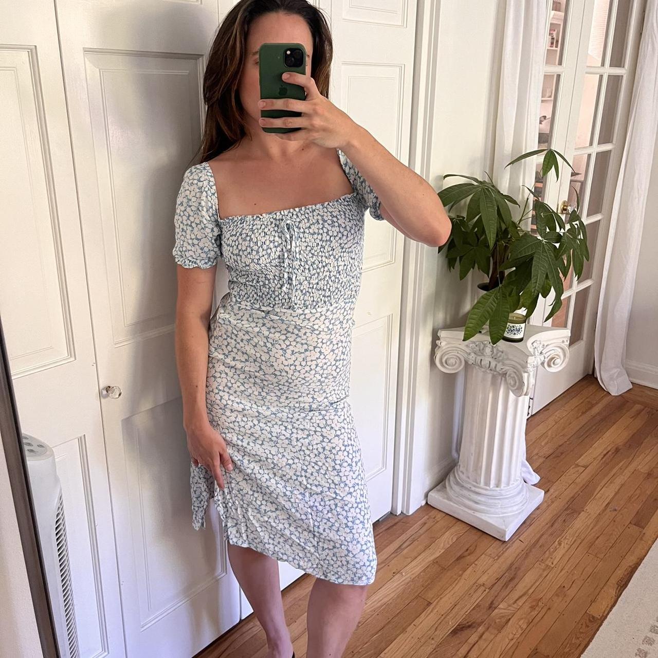 Faithfull the brand majorelle midi dress - crepe... - Depop