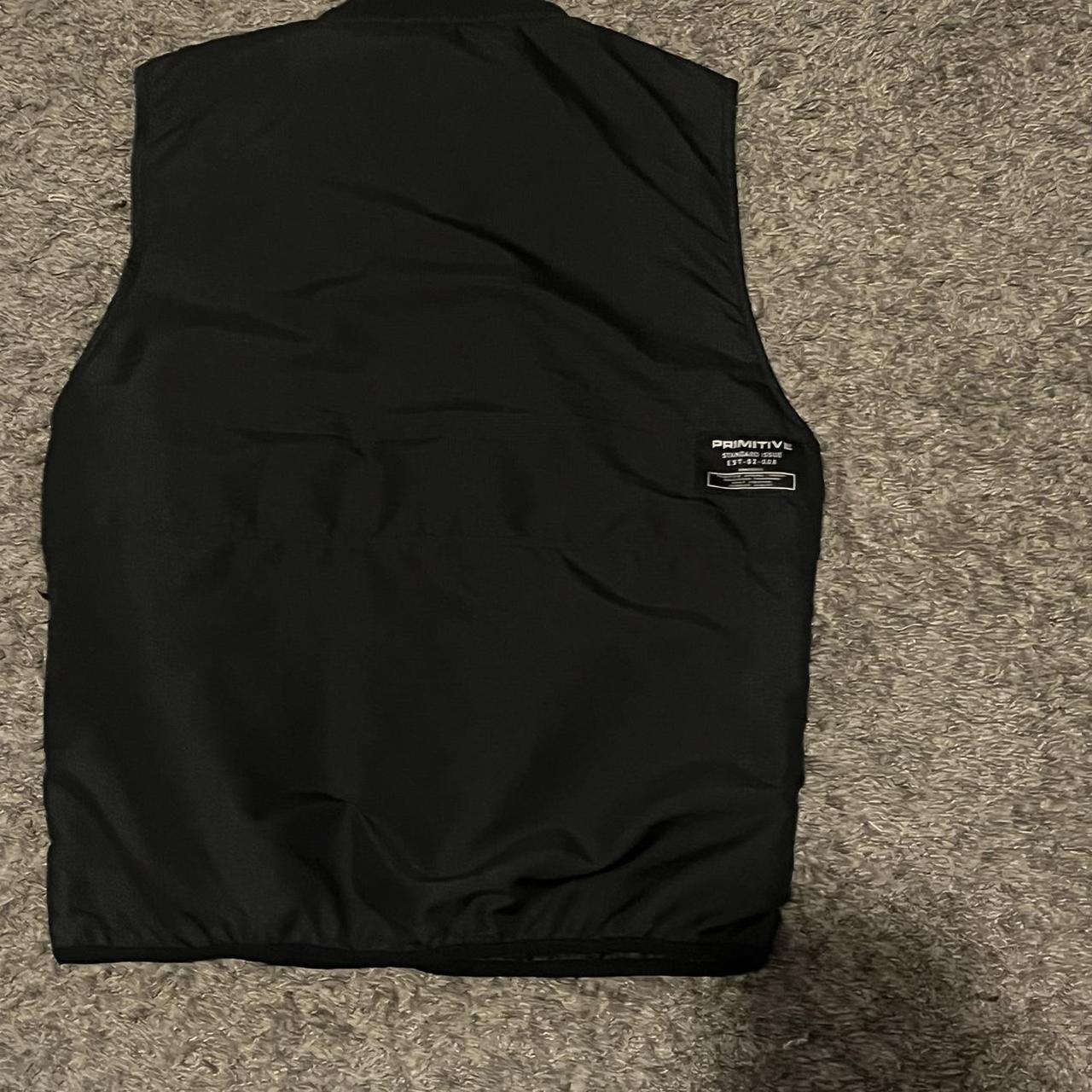 Primitive vest very good condition - Depop