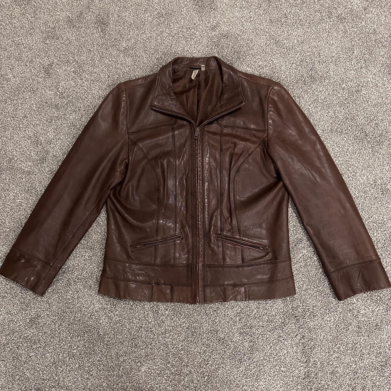 VINTAGE CHOCOLATE BROWN LEATHER JACKET !!! 🤎 SIZE... - Depop