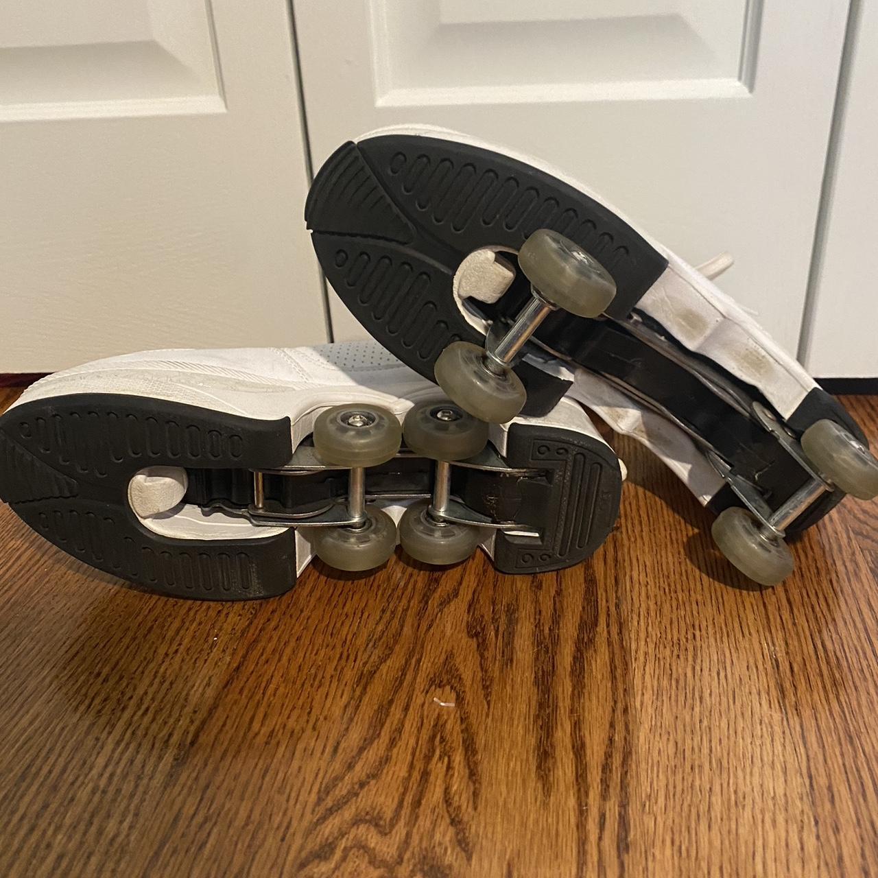 CHSSIH Roller Skate Shoe Size 9 Women - Depop