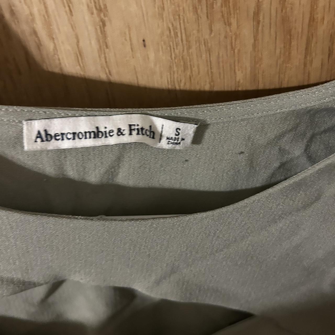 ABERCROMBIE & FITCH LONG SLEEVE color:... - Depop