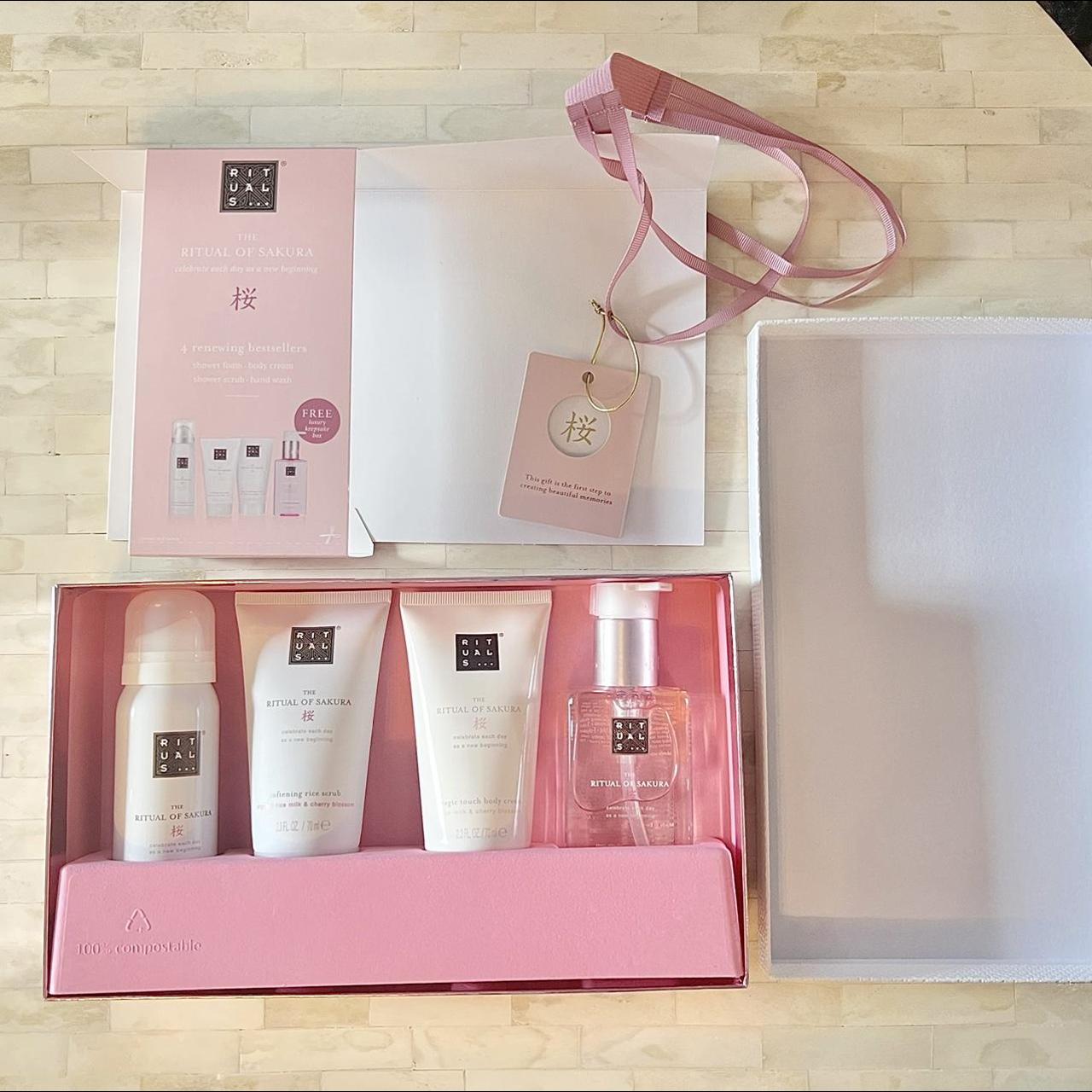 RITUALS The Ritual of Sakura Gift Set Small,... - Depop
