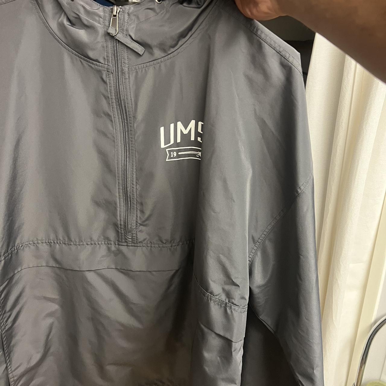 UMSL champion windbreaker XXXL - Depop