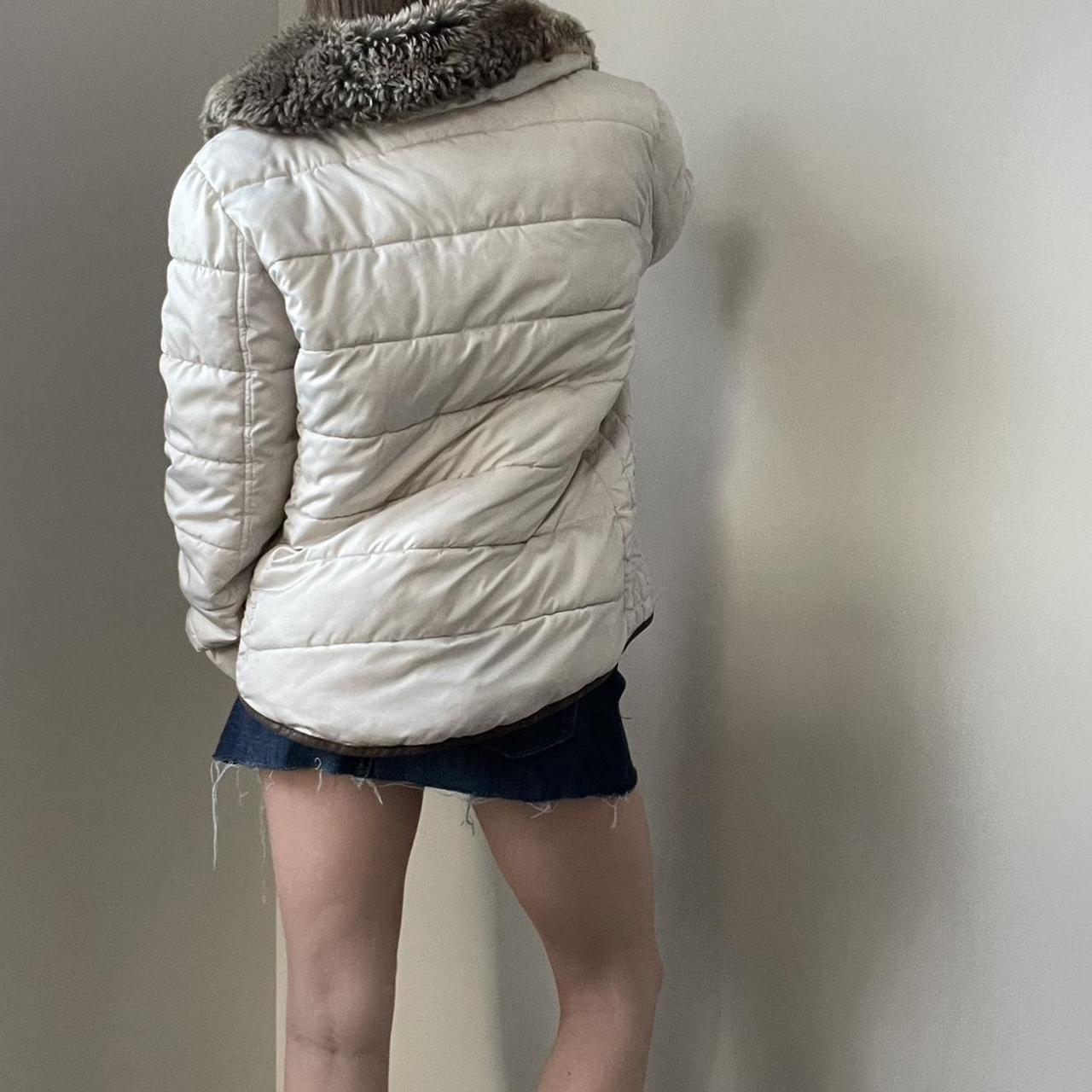 Vintage 2000s Creme Fur Hooded Puffer Jacket This... - Depop