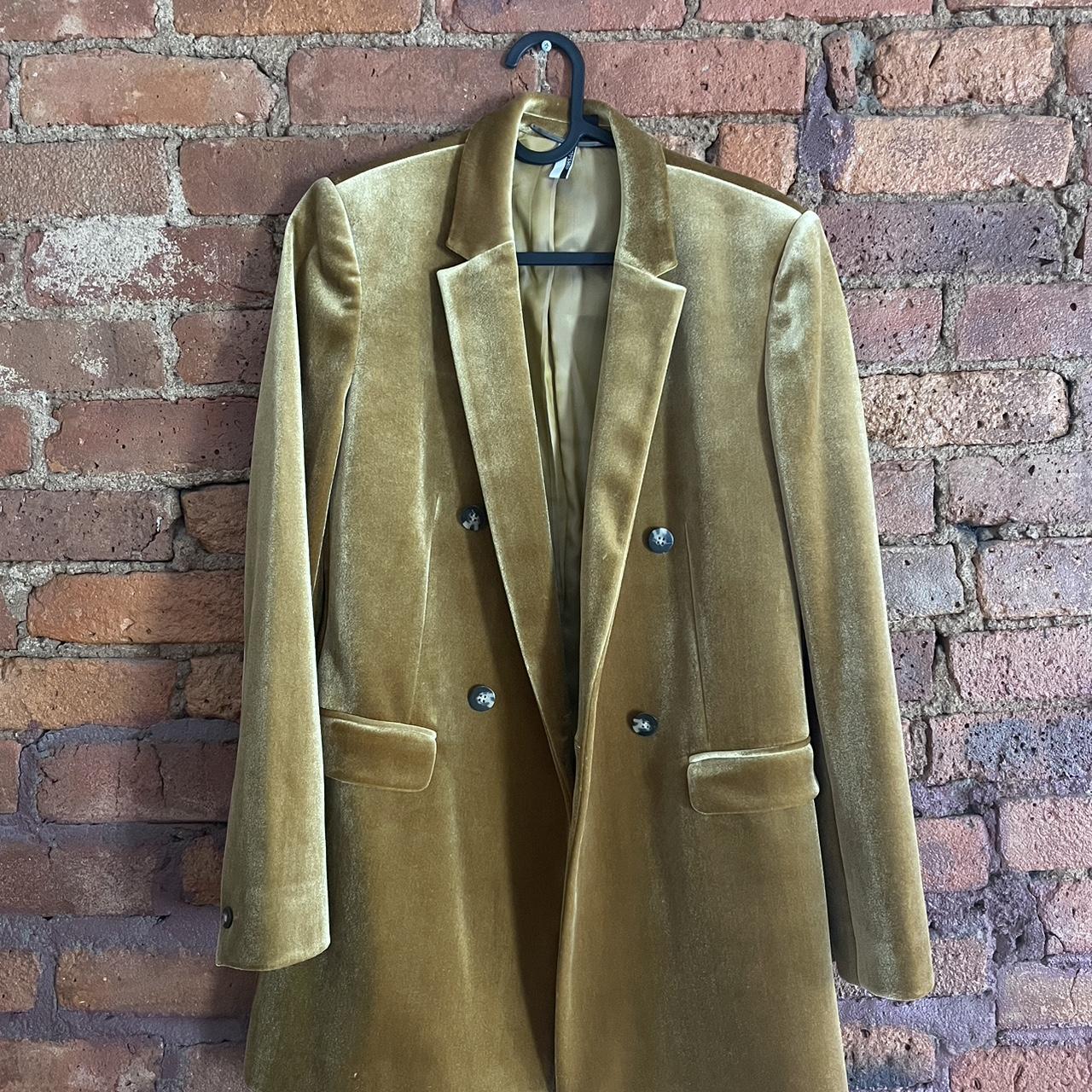 Stunning Topshop gold velvet blazer only worn once.... - Depop