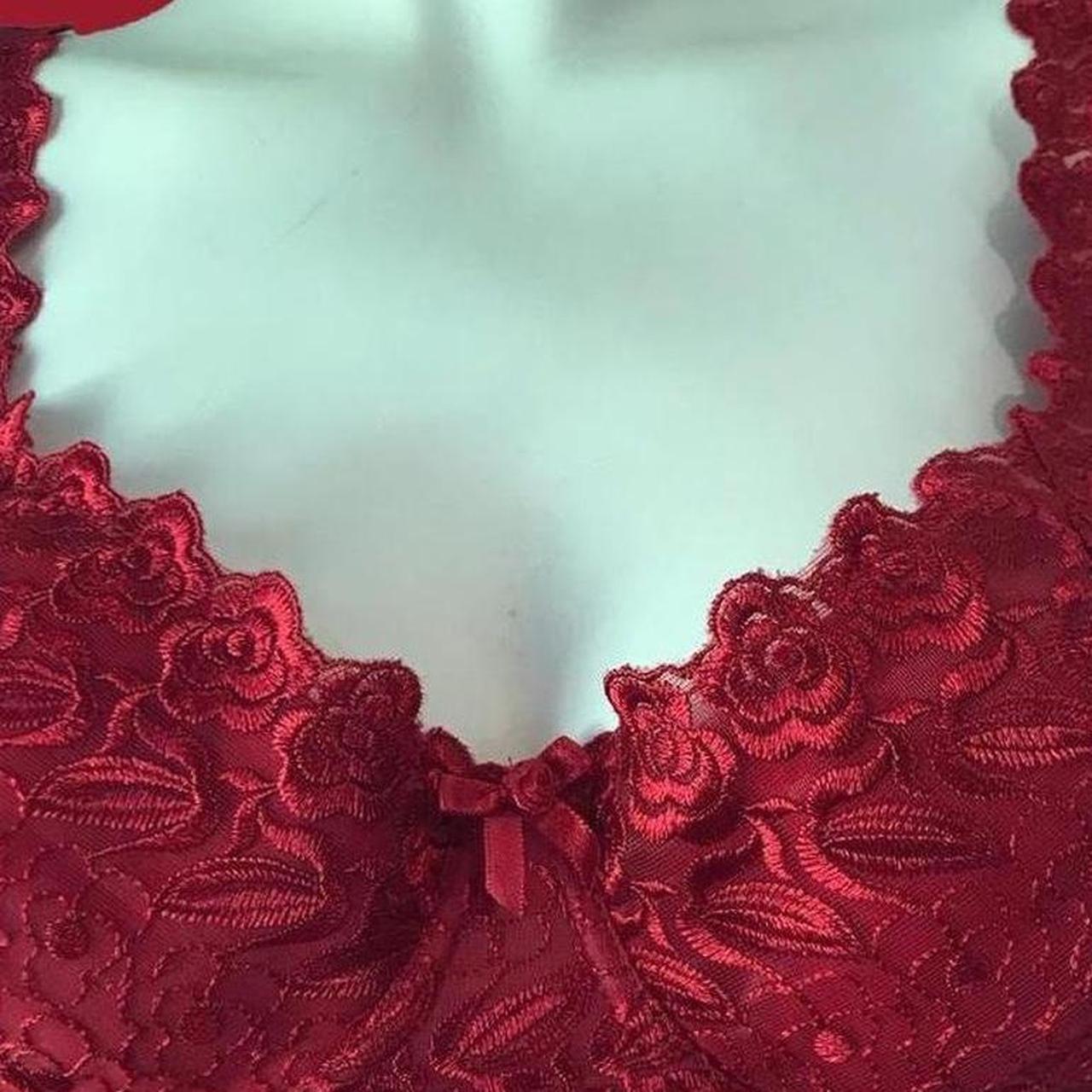 Vintage 90s deep red bra 🌹Size: 34DD /... - Depop