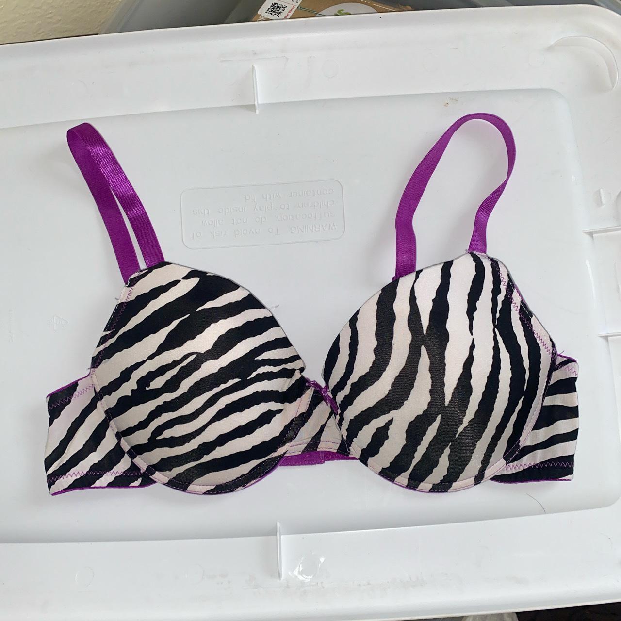 💜 Y2K Bra 💜 - super cute purple & zebra print bra... - Depop