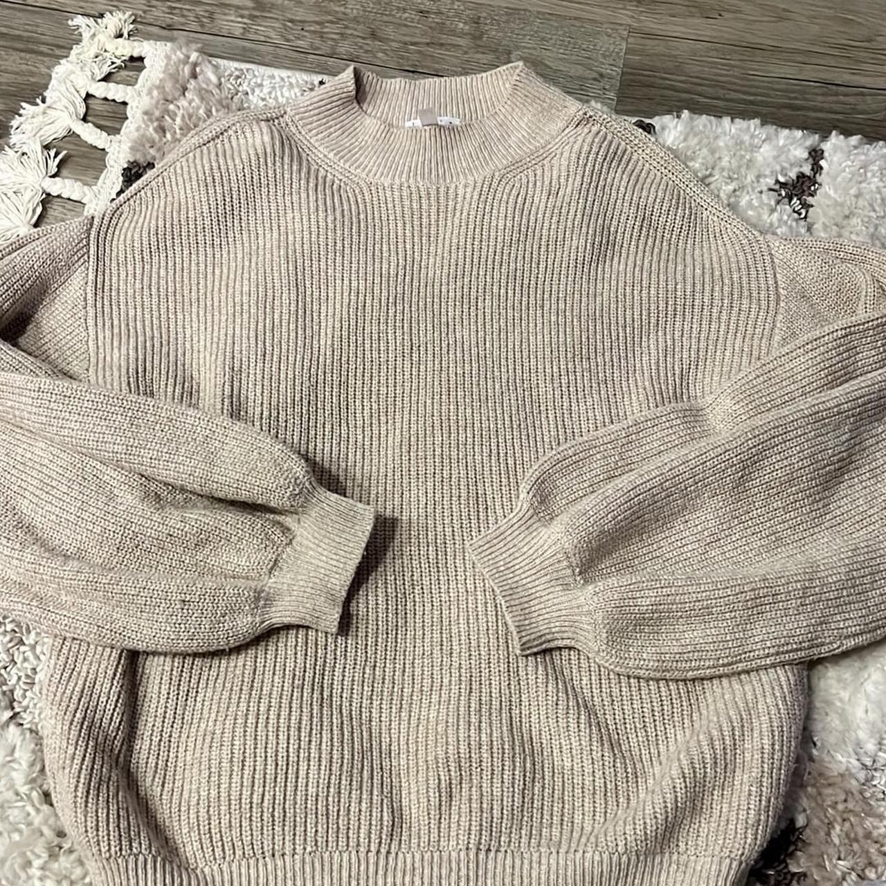 Nordstrom oversized bell sleeve sweater Super cozy - Depop