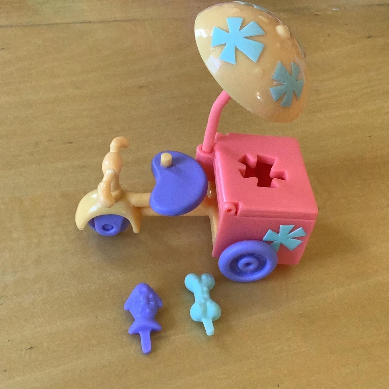 Lps 1846 set (no cat included, bike only) willing to... - Depop