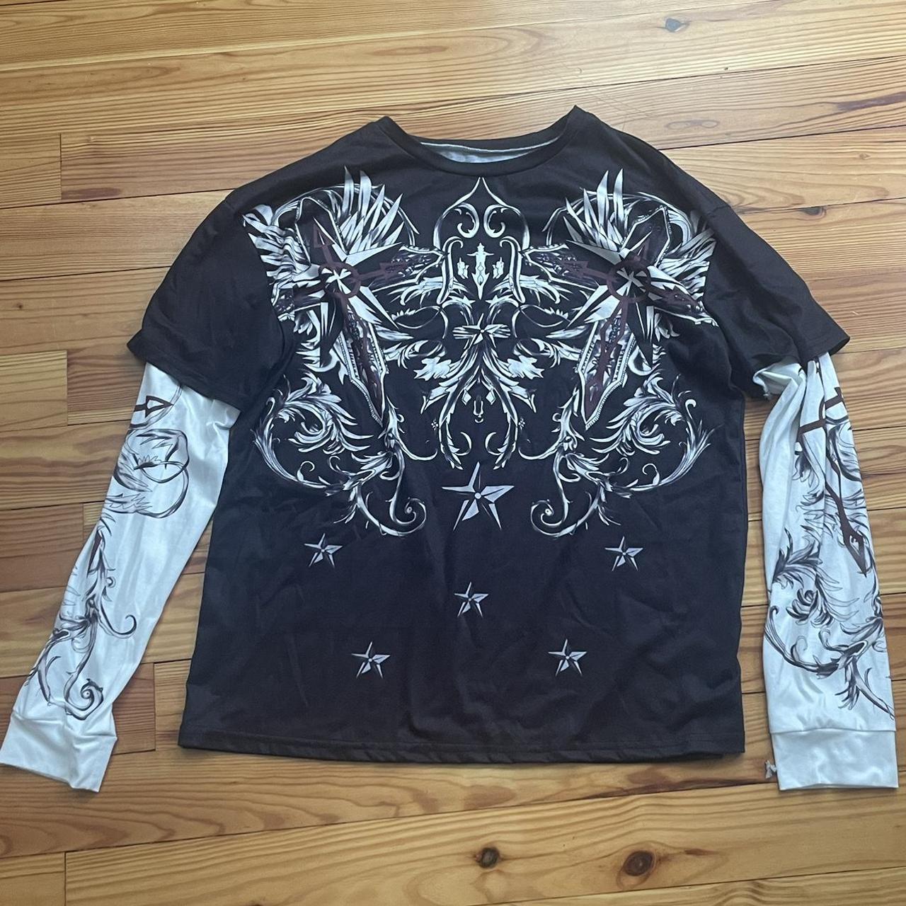 Hot Topic Women's multi T-shirt | Depop