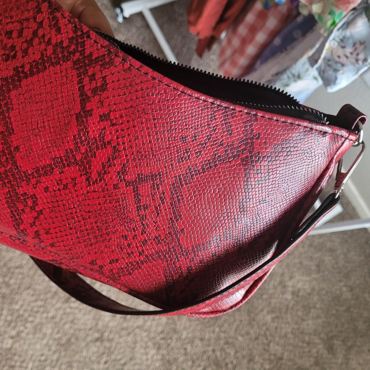 NWOT. RED, FAUX, ALLIGATOR, PRINT, HOBO, BAGUETTE,... - Depop