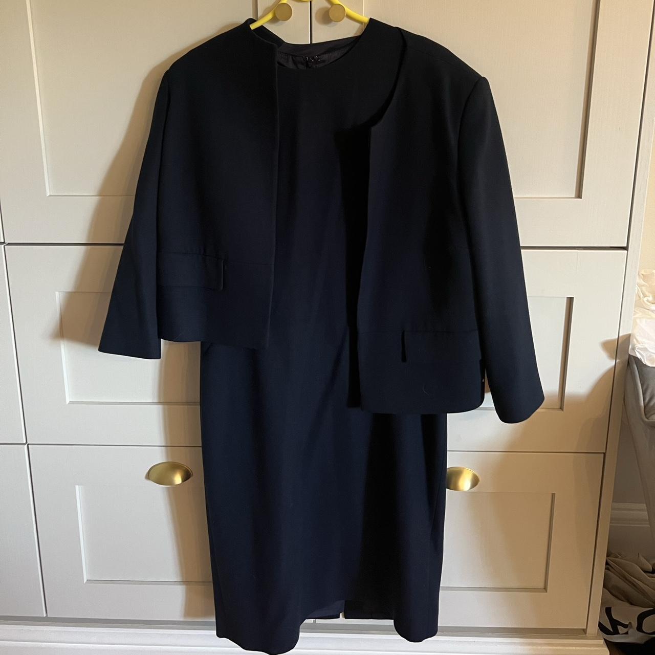 Jaeger Women's Navy Dress | Depop