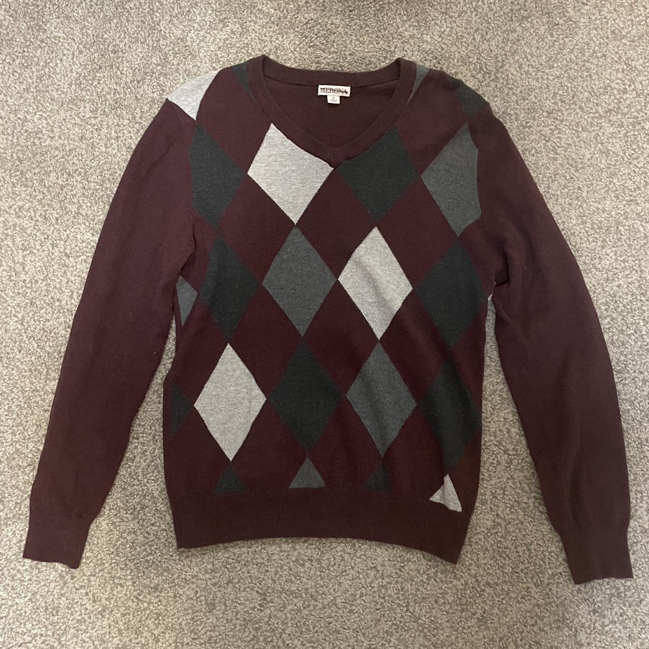 really cute maroon argyle sweater! perfect for fall... - Depop