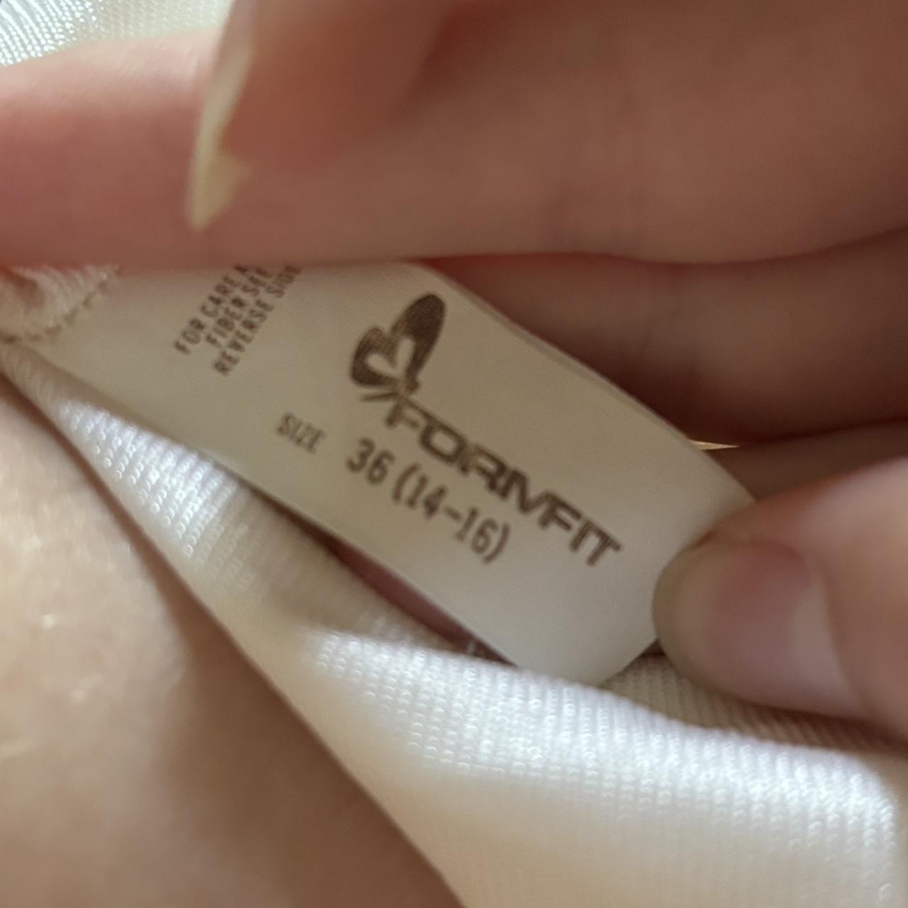 vintage 1970s Formfit white lace... - Depop