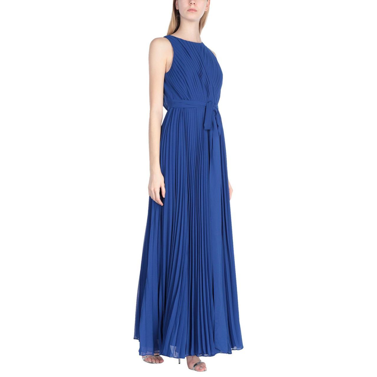 Badgley Mischka Pleated Sleeveless Blue Maxi Dress... - Depop