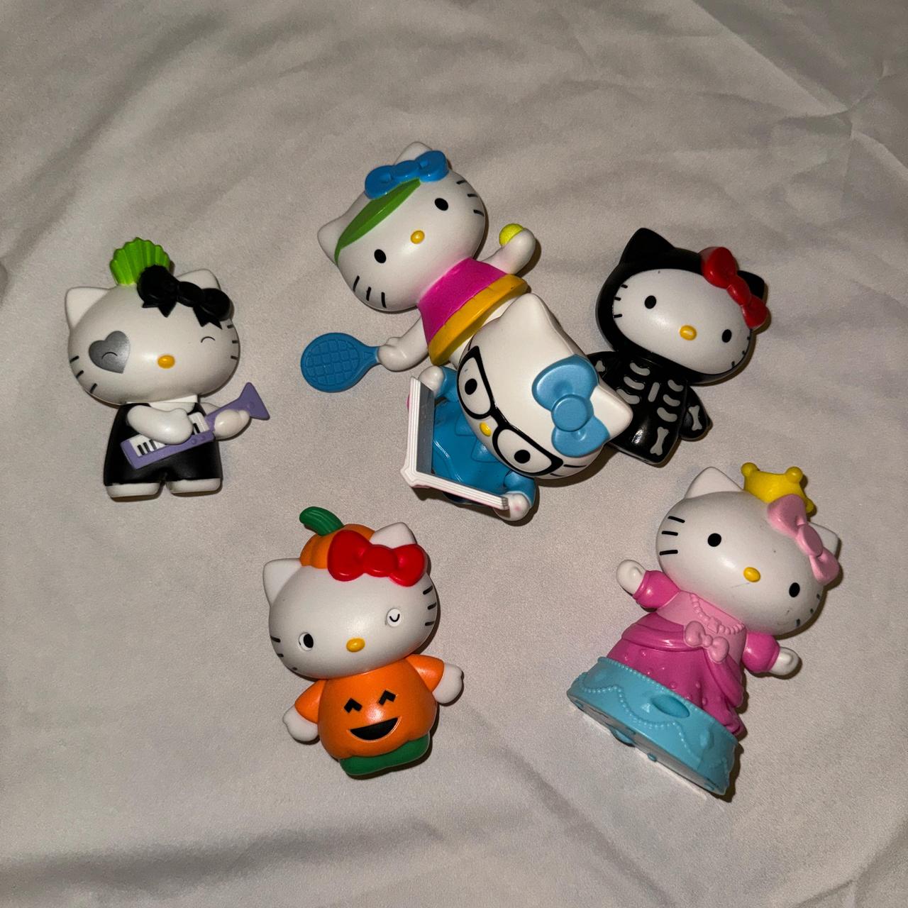 ⋆ ˚｡⋆୨୧˚ 6 Hello Kitty 2000’s Mcdonald’s Toys (RARE... - Depop
