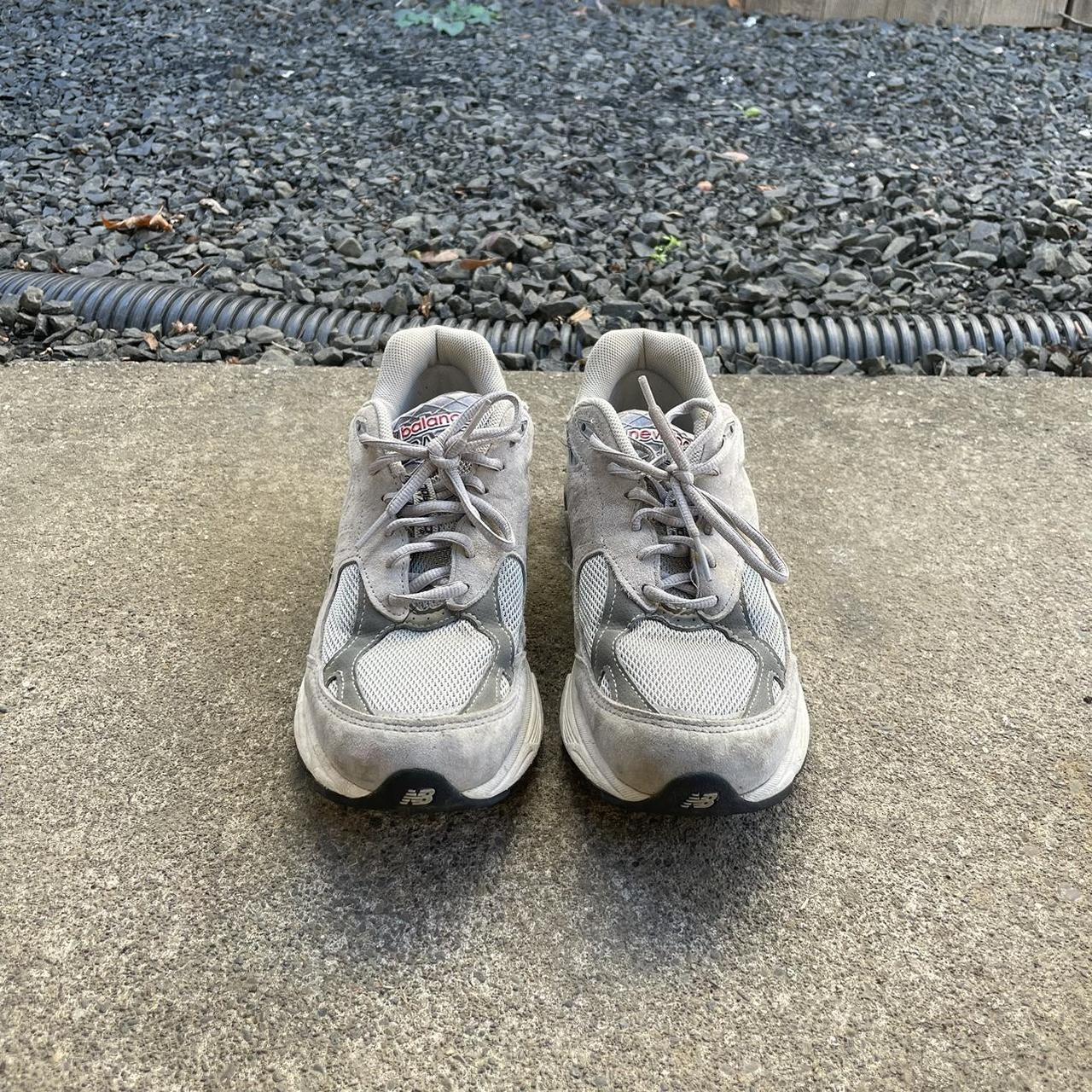 Nice vintage grey new balance 990s size 9 W! made in... - Depop