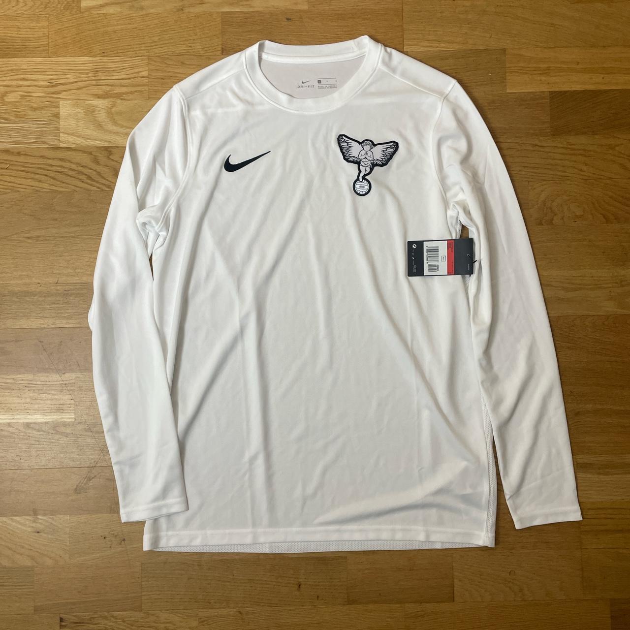 Large/ faulty - stain on sleeve Name - nike soccer... - Depop