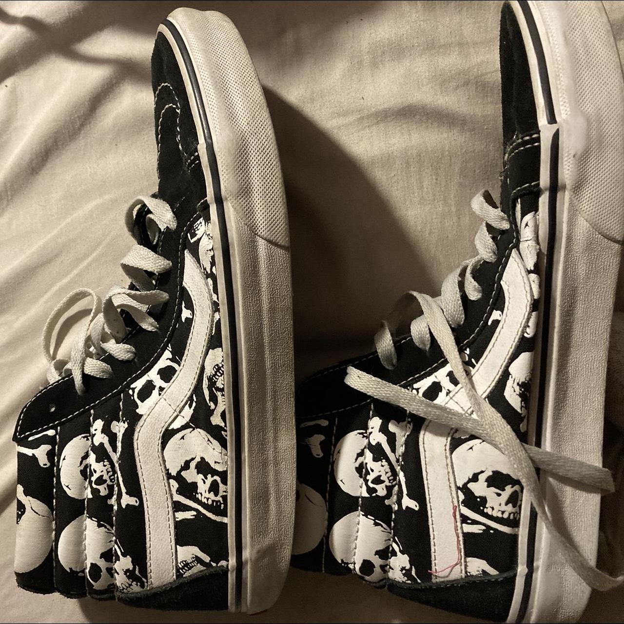 emo high top vans with skulls on it - Depop
