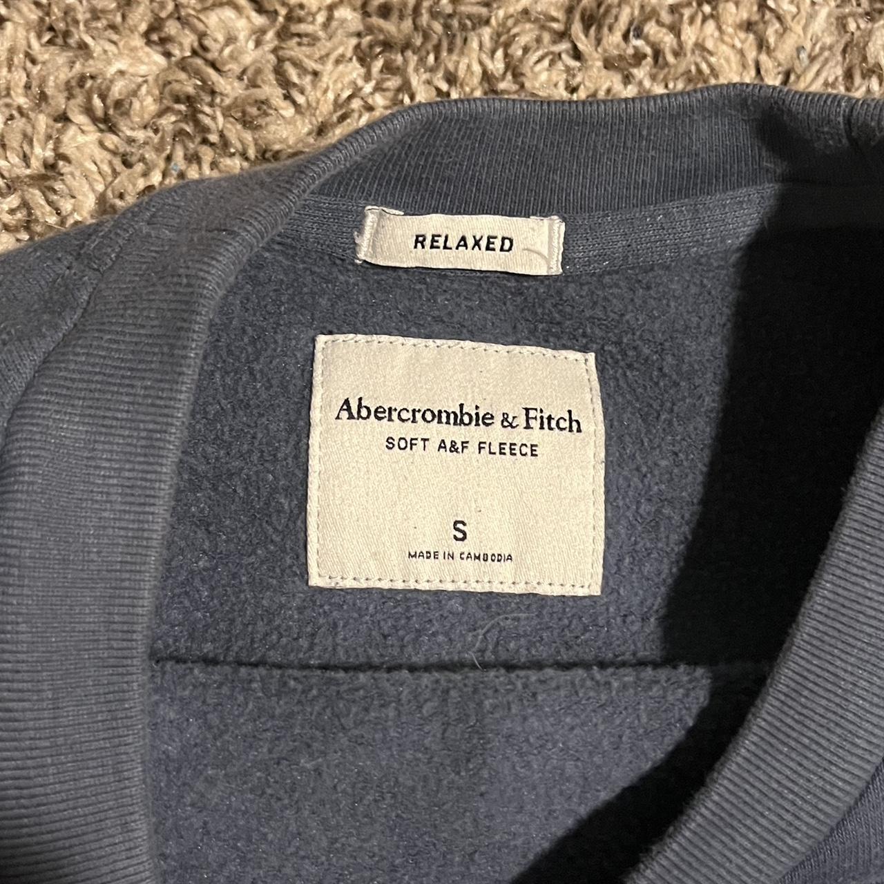 Abercrombie & Fitch blue pullover S - Depop