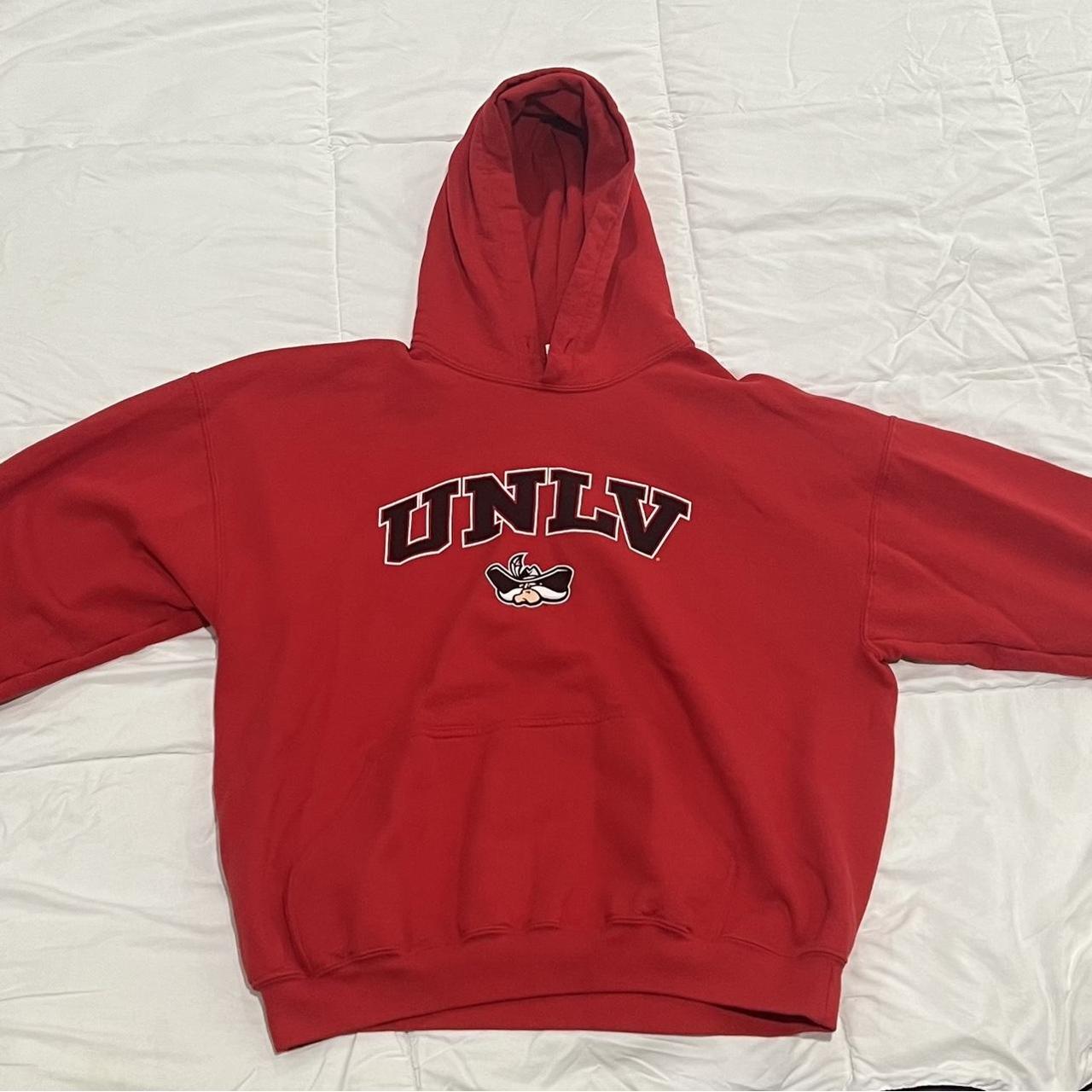 Red unlv Gildan hoodie in good condition size xl - Depop