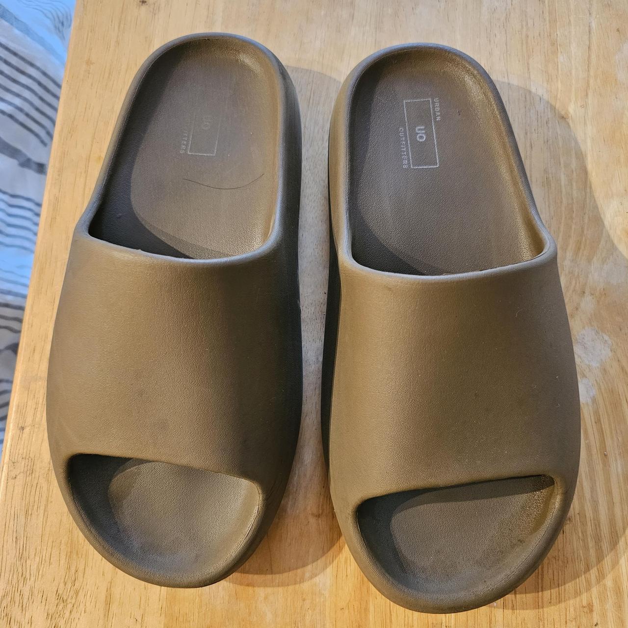 Urban Outfitters Men's Brown Slides | Depop