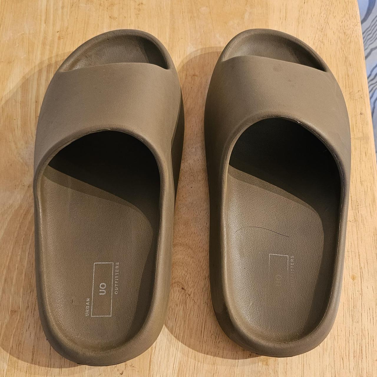 Urban Outfitters Men's Brown Slides | Depop