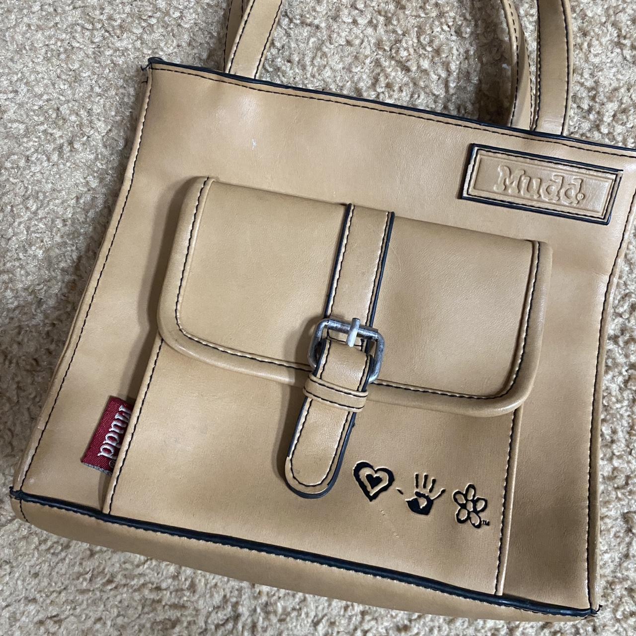 super cute y2k tan mudd purse!! super clean inside,... - Depop