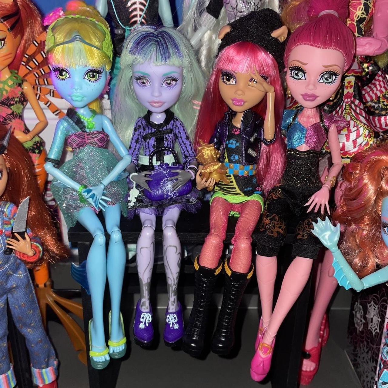 Dm me for availability. Moving in a couple months,... - Depop