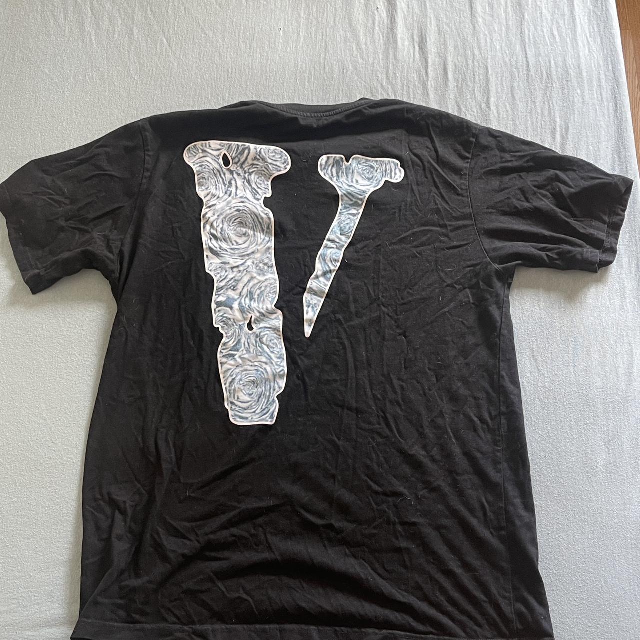 Vlone x pop smoke tee Tag in the inside is missing - Depop