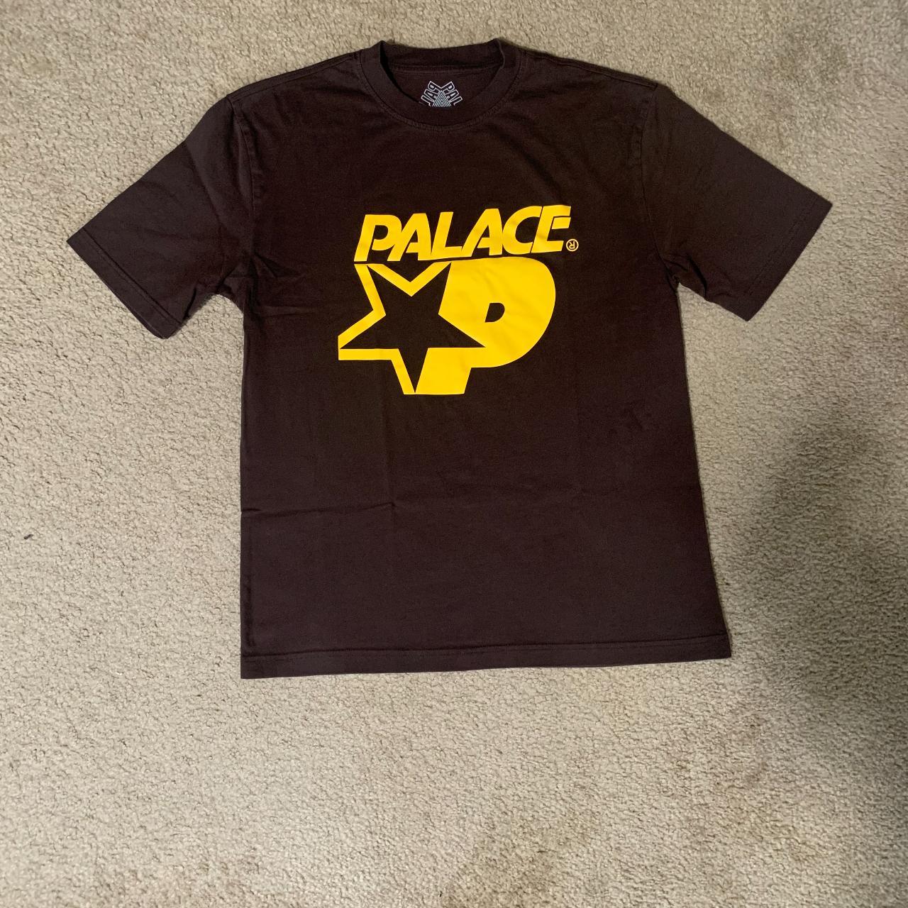 Palace tee - Depop