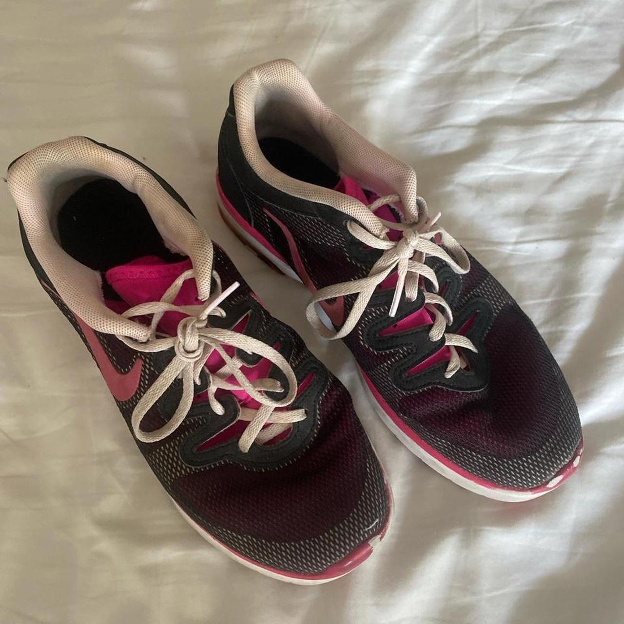 NIKE: SIZE 4.5 Black Running Shoes || they are worn... - Depop