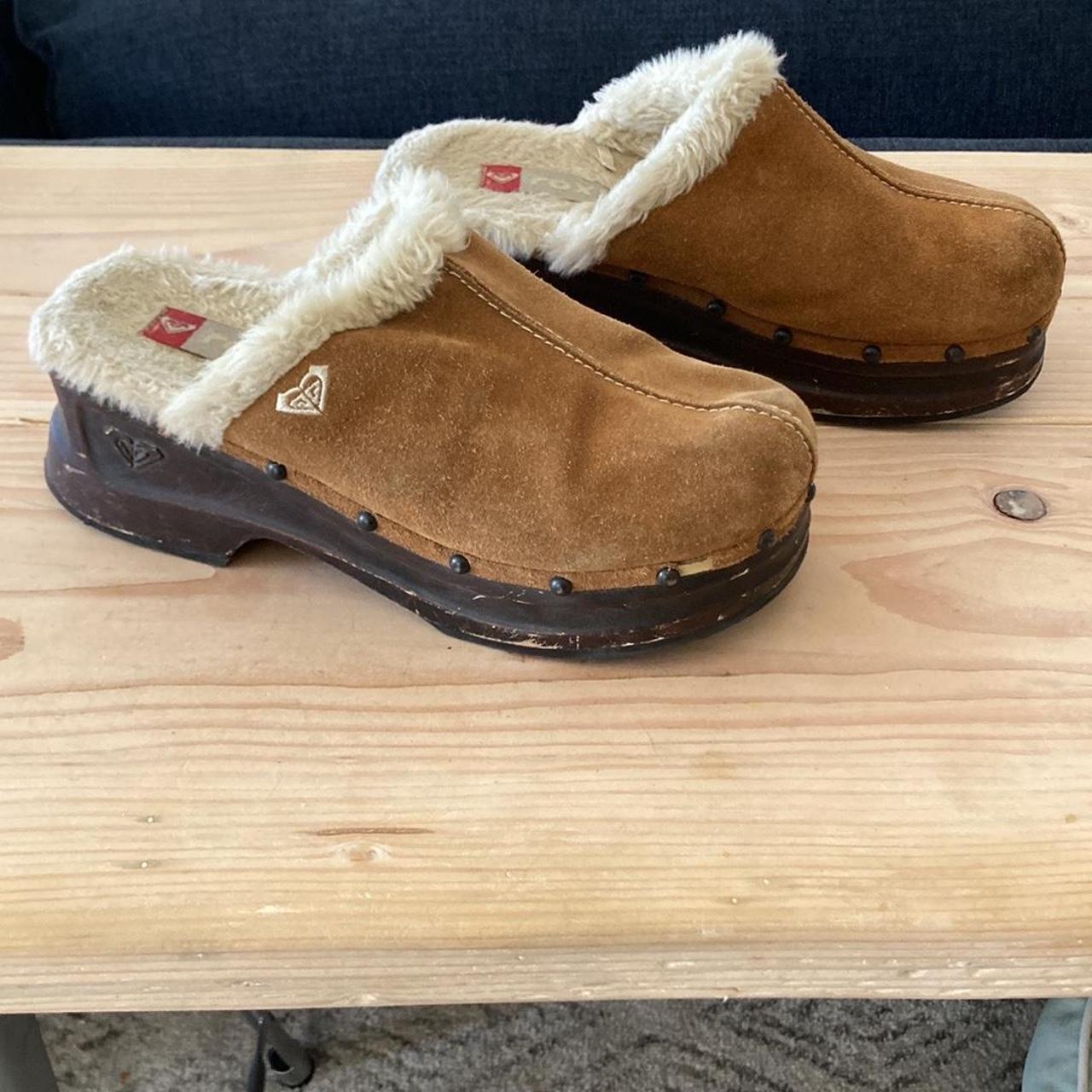 Roxy Women's Clogs | Depop