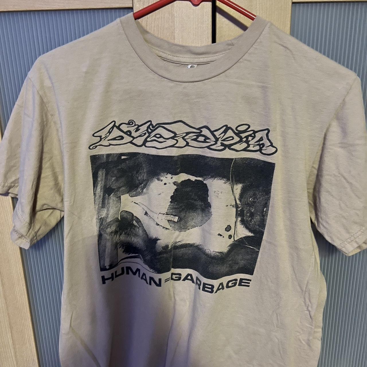 Dystopia beige M - Depop