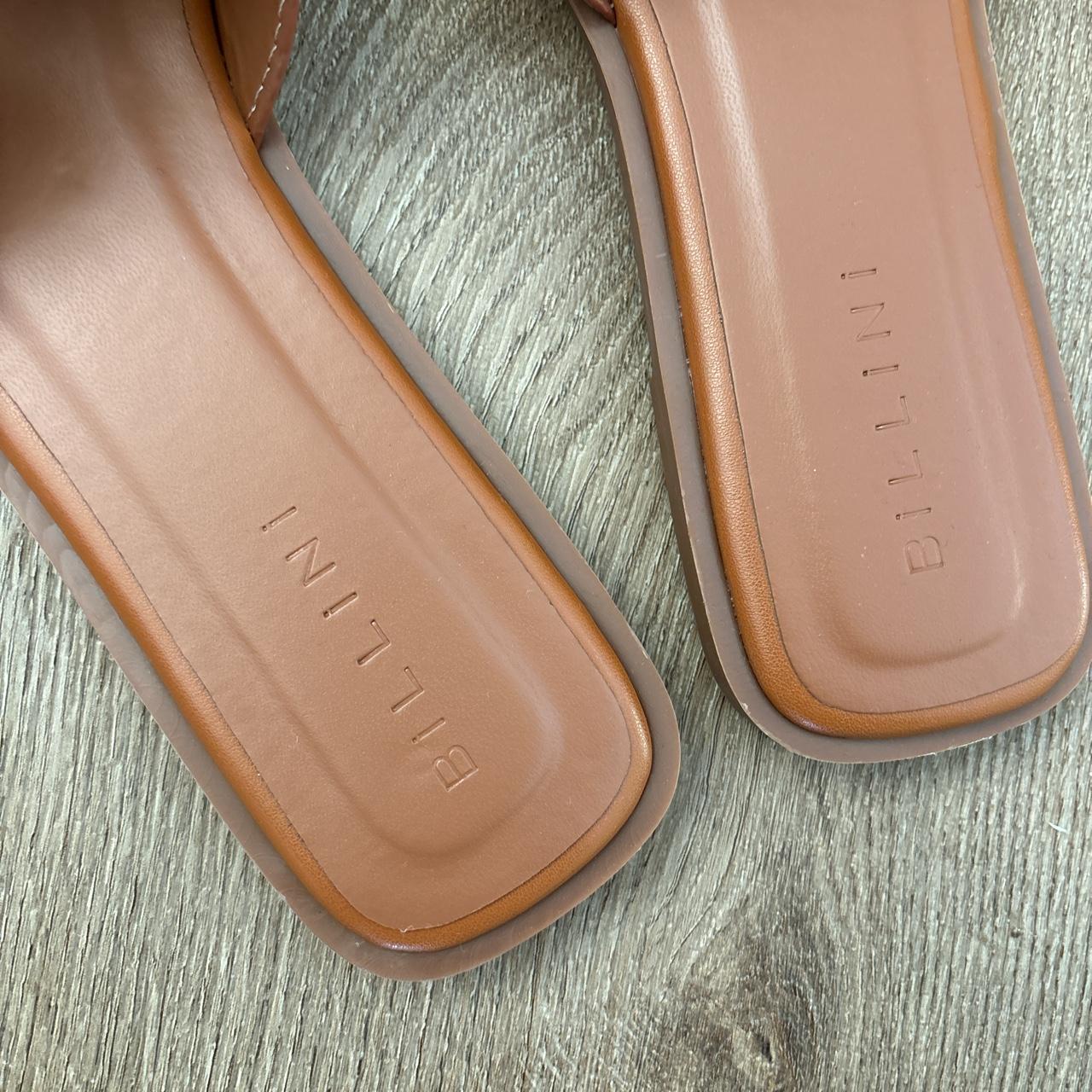 BRAND NEW Billini Gordy slides Size 8 Tan - Depop