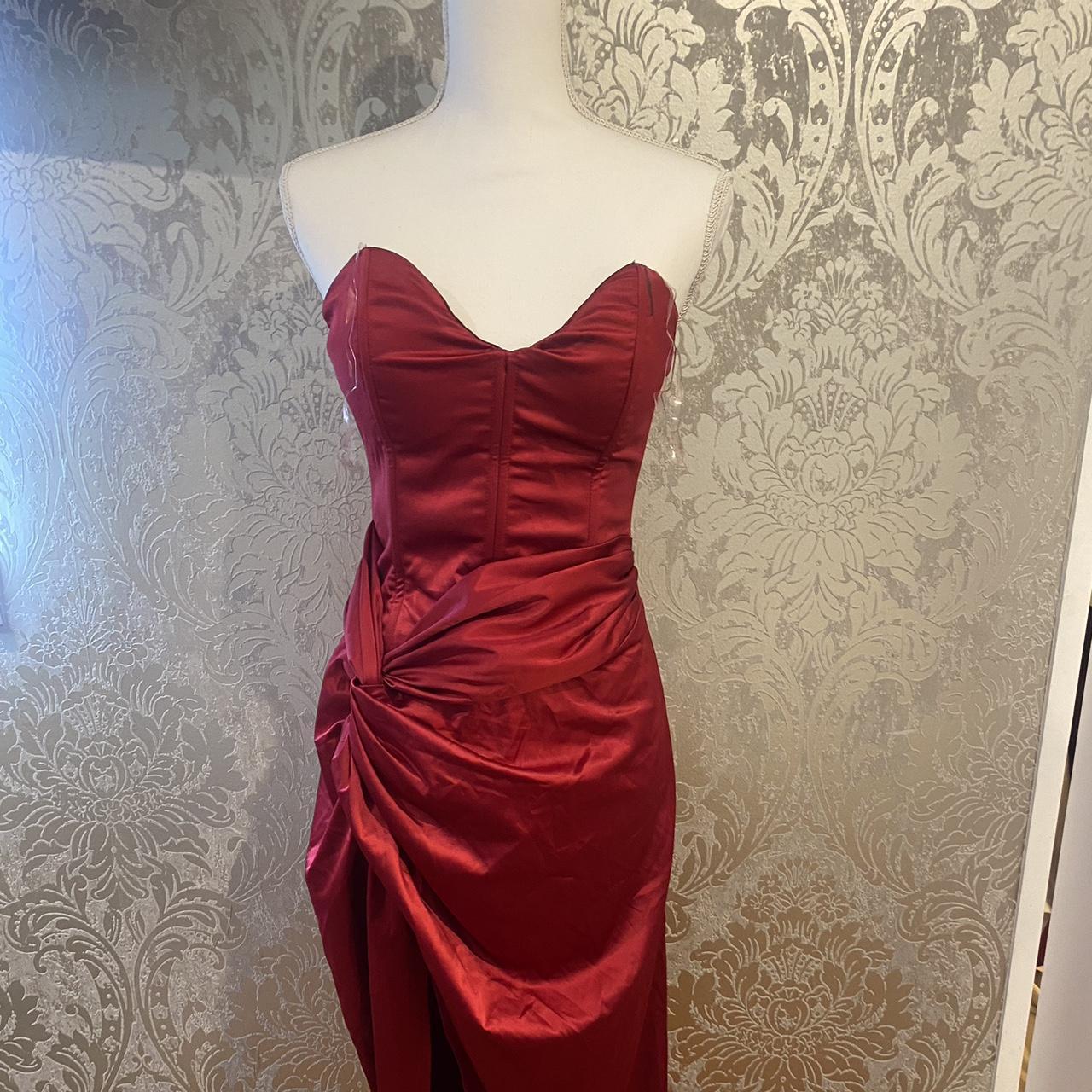 Gorgeous Red Strapless Jessica Rabbit Bodycon Dress... - Depop