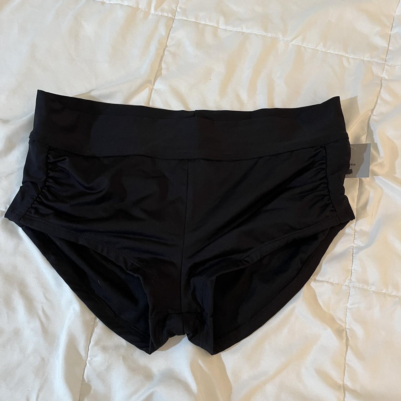 MOSSIMO - Swim Shorts - Size S (Like New) - Depop