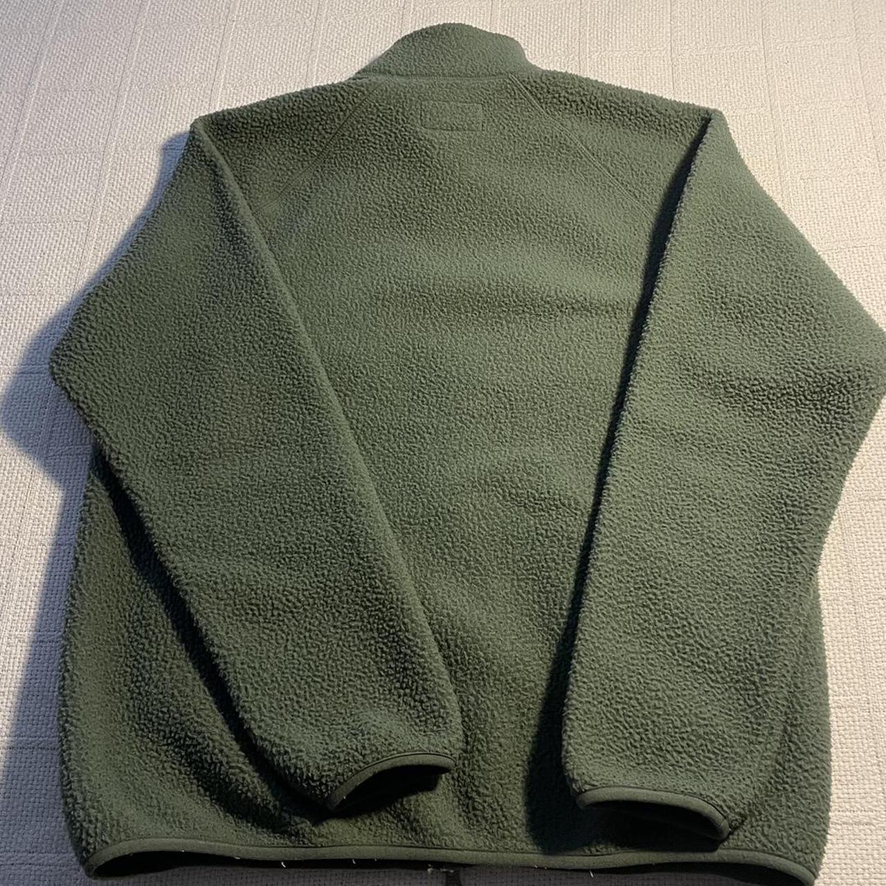 Clean green fleece zip up -size large but fits like... - Depop