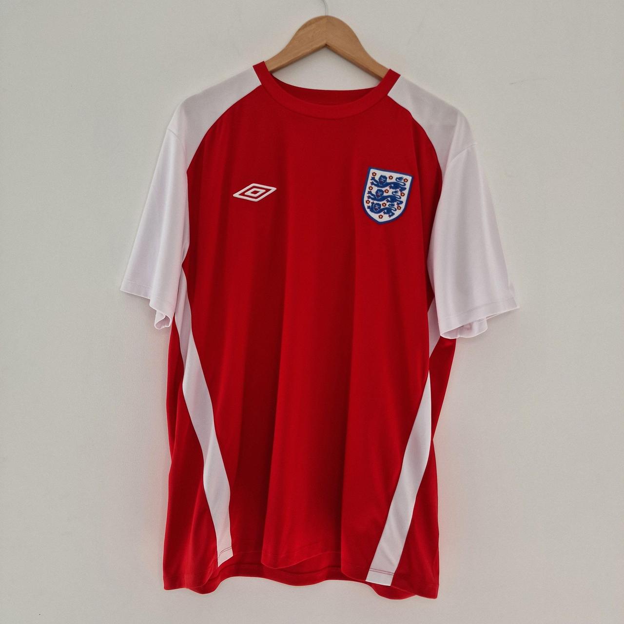 Umbro England Shirt Jersey Mens XXL Red White... - Depop