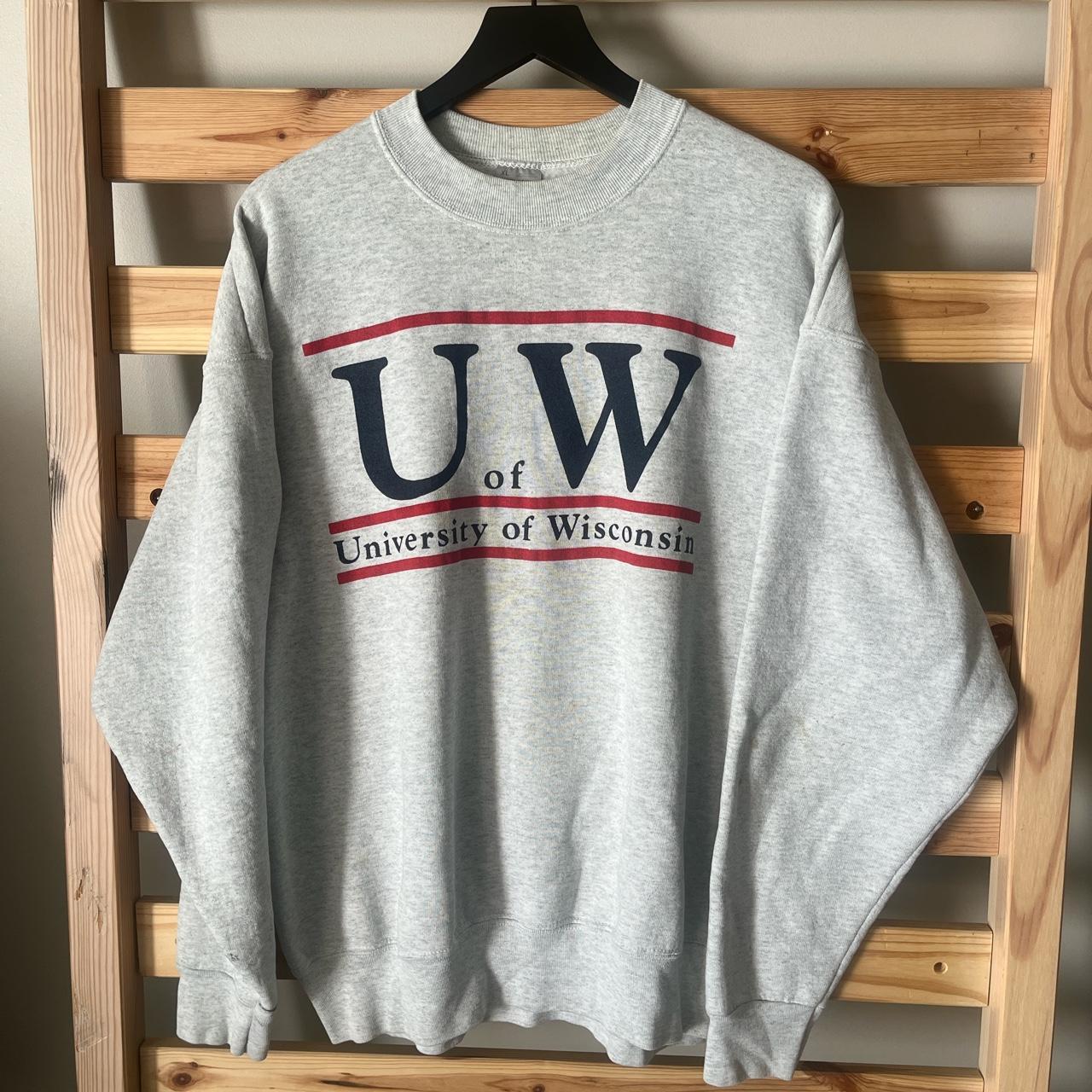 90s Vintage University of Wisconsin Crewneck |... - Depop