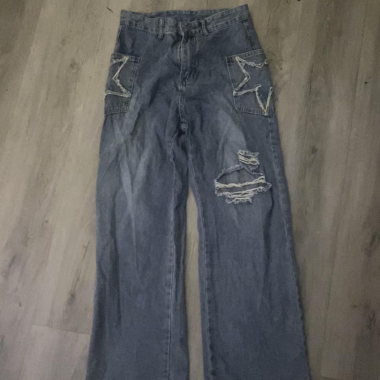 2000s baggy jeans w/ rips & stars on pockets Size... - Depop