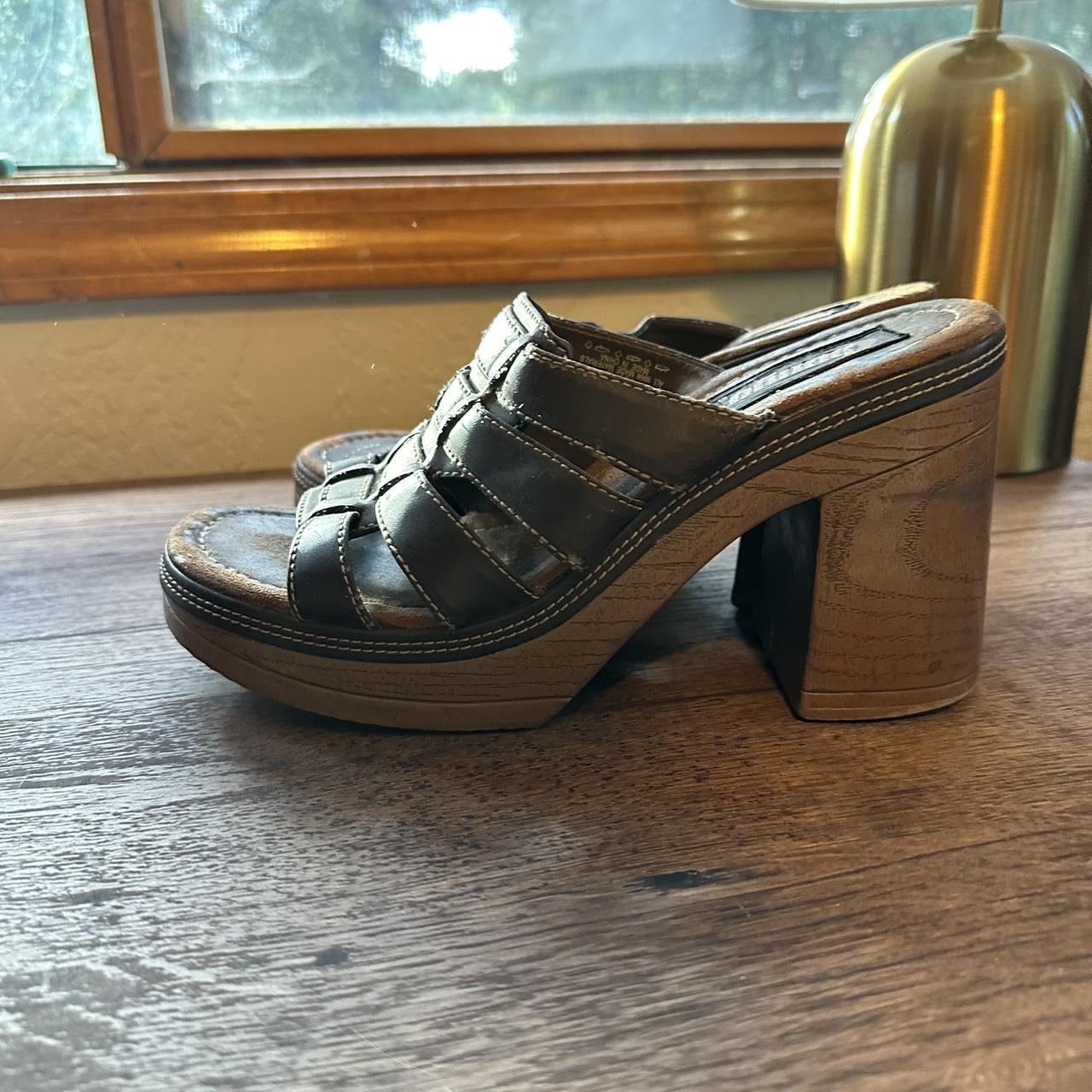 Vintage Y2K Bongo chunky platform sandals. In fair... - Depop
