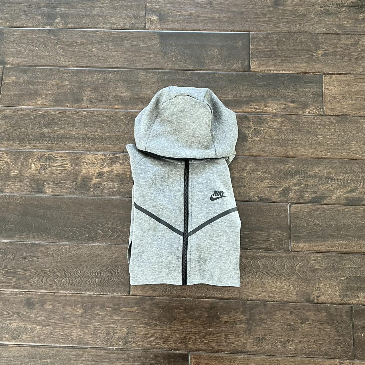 Nike Men's Grey Jacket | Depop
